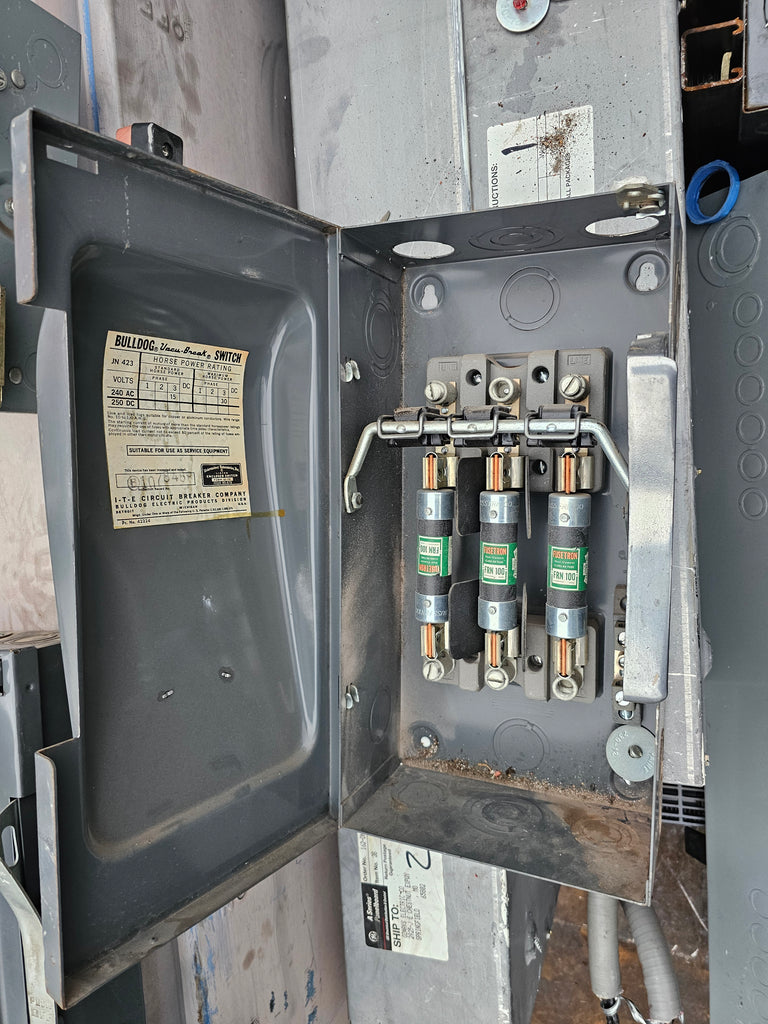 I-T-E Disconnect 100 Amp 240 Volt 3 Phase Cat# JN-423 Fused – IndSurp