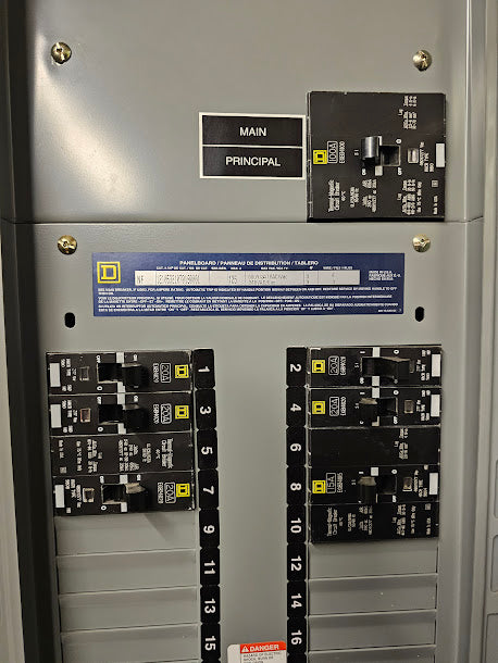 Square D NF 125 Amp Main Panel 600Y/347 Volt 1 Phase 3 Wire – IndSurp