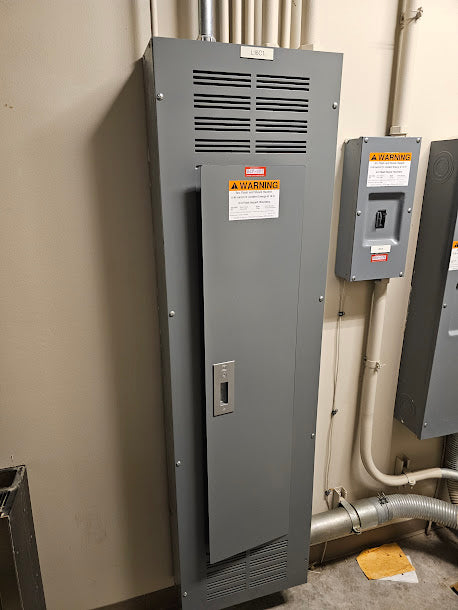 Square D NQOD 400 Amp Main Panel With Breakers 208Y/120-240 Volt 3 Pha ...