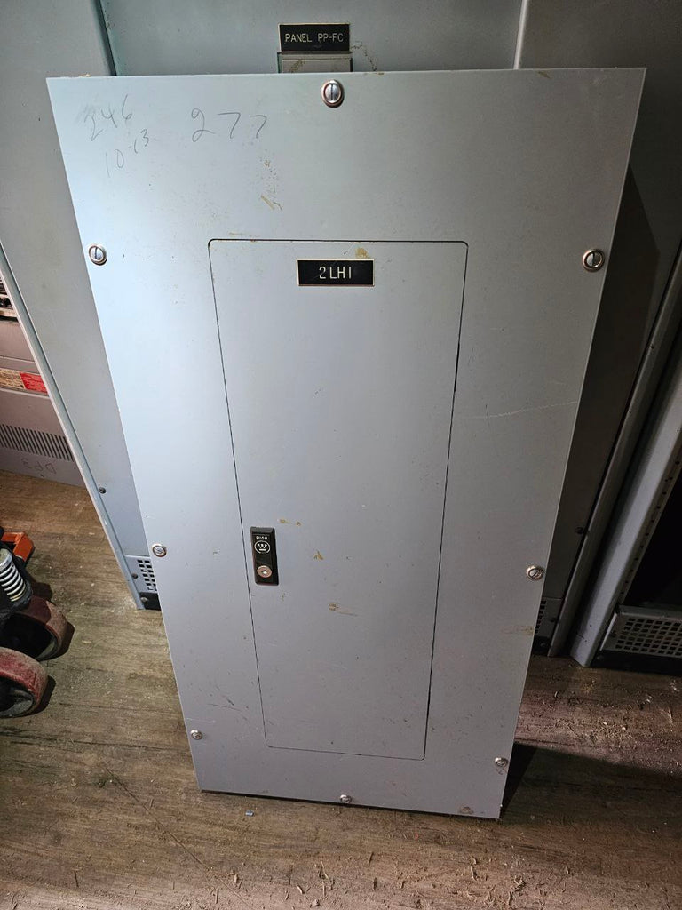 Westinghouse PRL2 Panel With Breakers 225 Amp 480/277 Volt 3 Phase 4 W ...