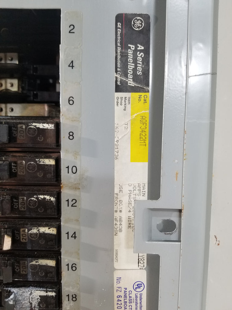 GE Panel With Breakers 225 Amp 208Y/120 Volt 3 Phase 4 Wire – IndSurp
